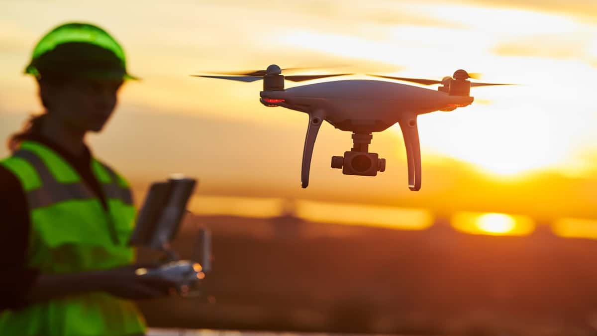 Pemanfaatan Drone Dalam Berbagai Industri: Panduan Penggunaan Yang ... Pemanfaatan Drone Dalam Berbagai Industri: Panduan Penggunaan Yang ...